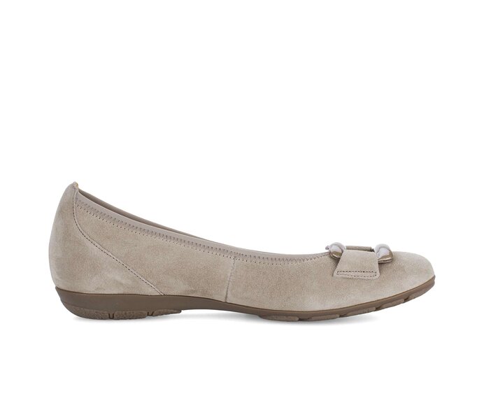 Sportliche Ballerina - 74.166.12 - Rauleder beige | Gabor